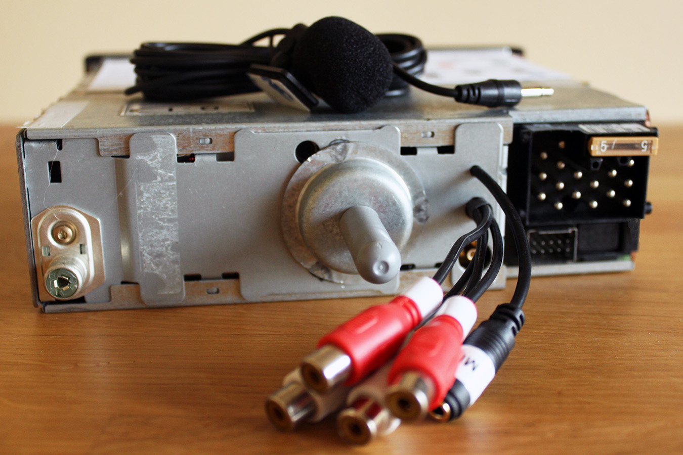 BMW Business RDS Bluetooth E36 E34 E32 E31 E30 Z3 Service – BMWradios